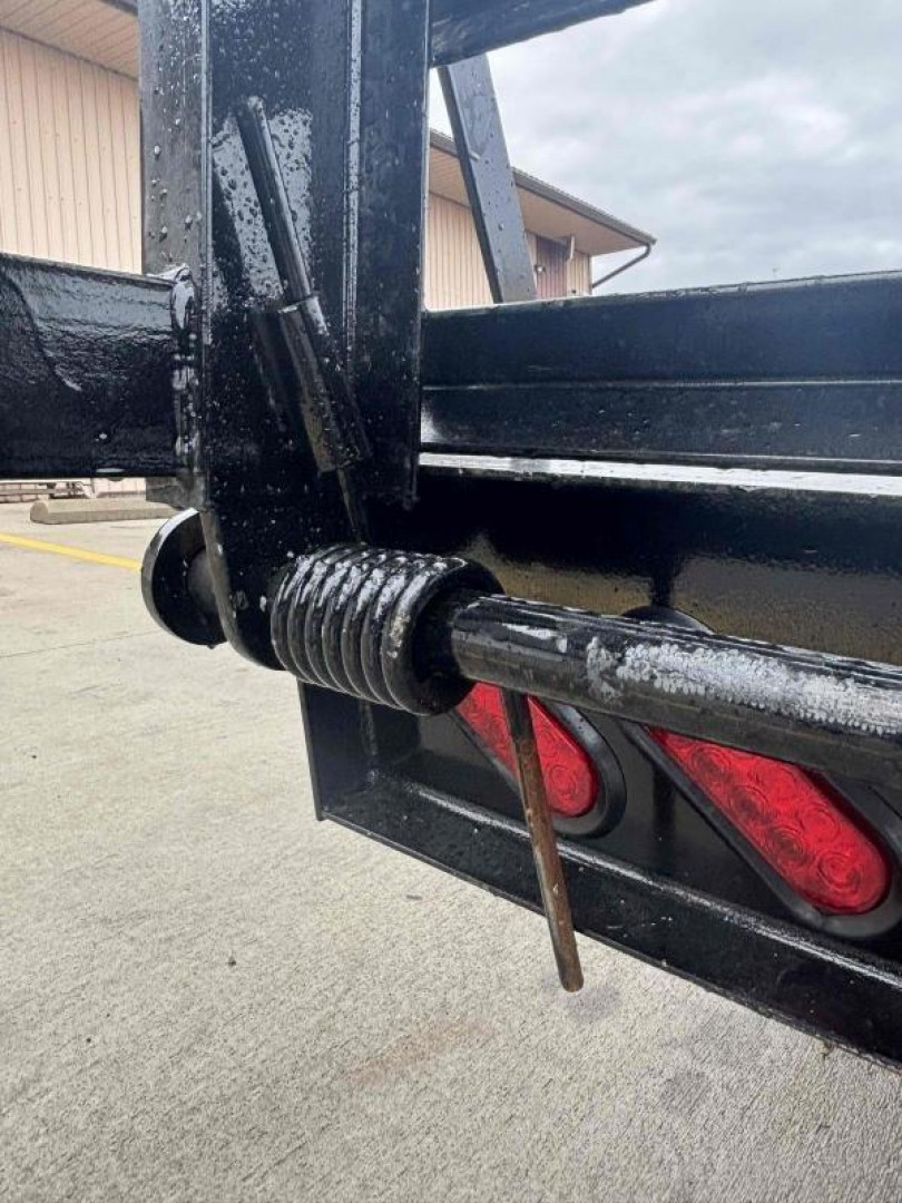 New 2025 Quality Trailers 25' Deckover (20'+5' POP UP DOVE TAIL ...