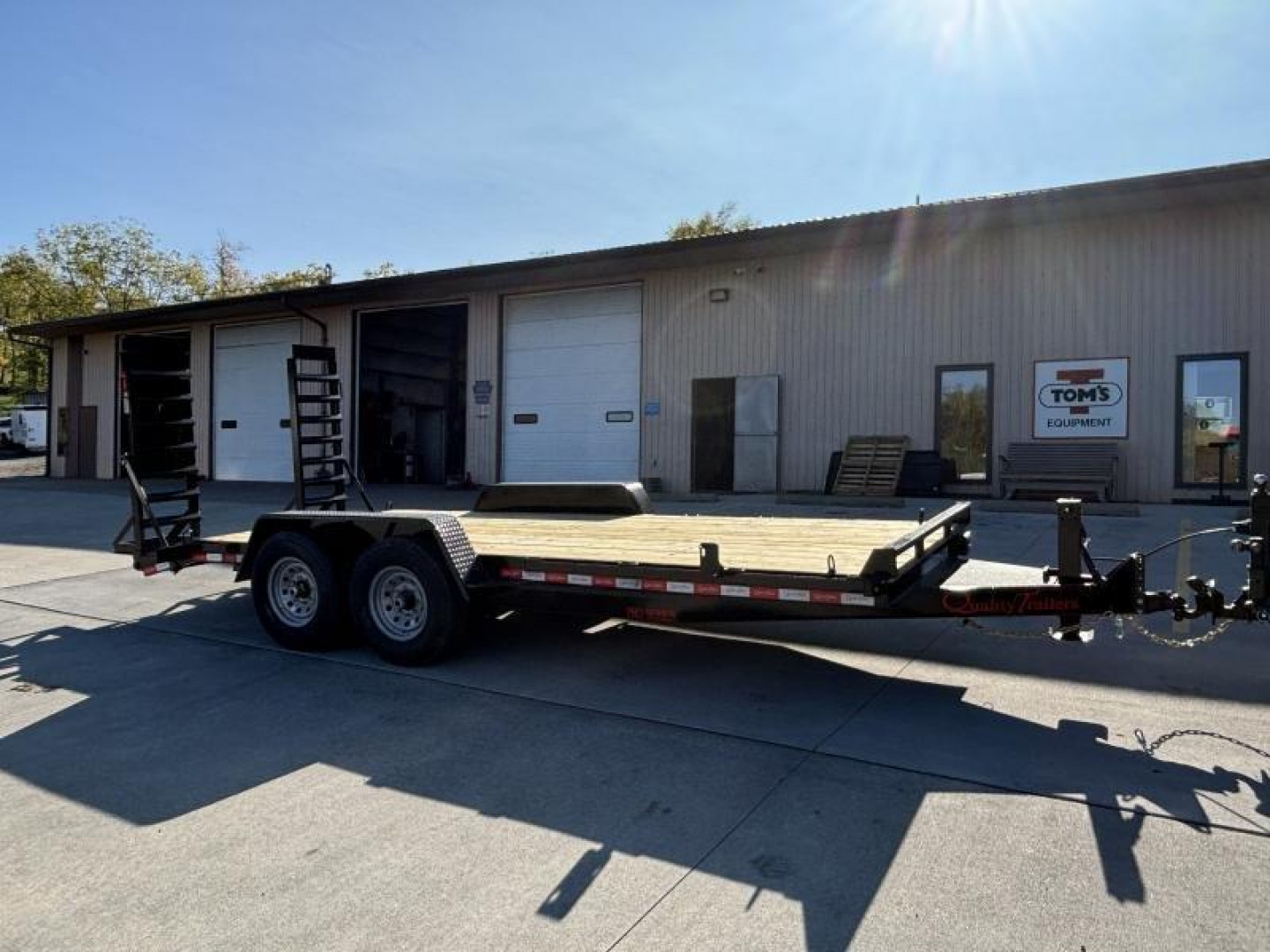 New 2026 Quality Trailers 18' (16' + 2' Dovetail) Pro Series Equipment ...
