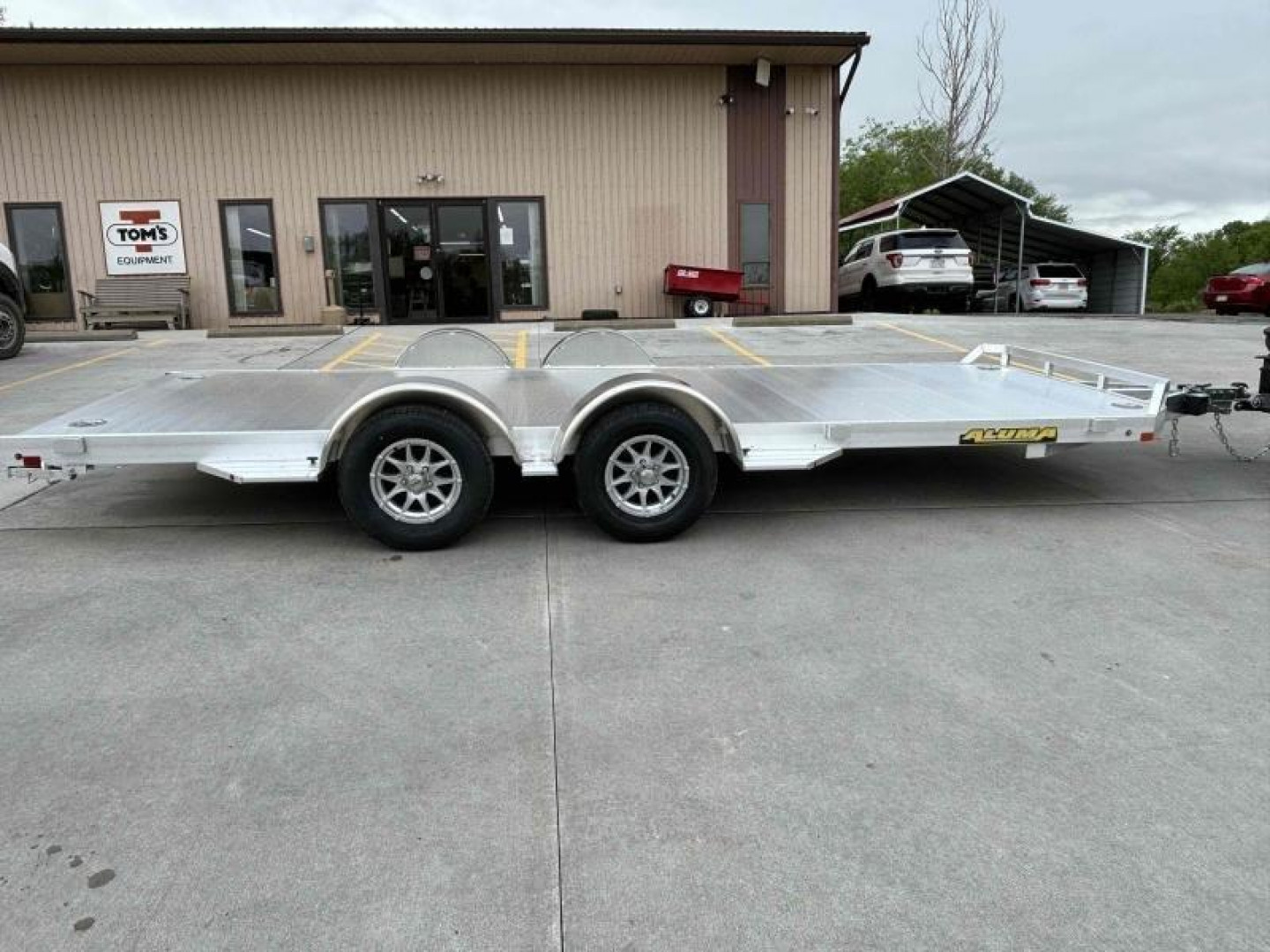 New 2026 Aluma Trailers 8218 R Tandem Axle Aluminum Car Hauler - W ...