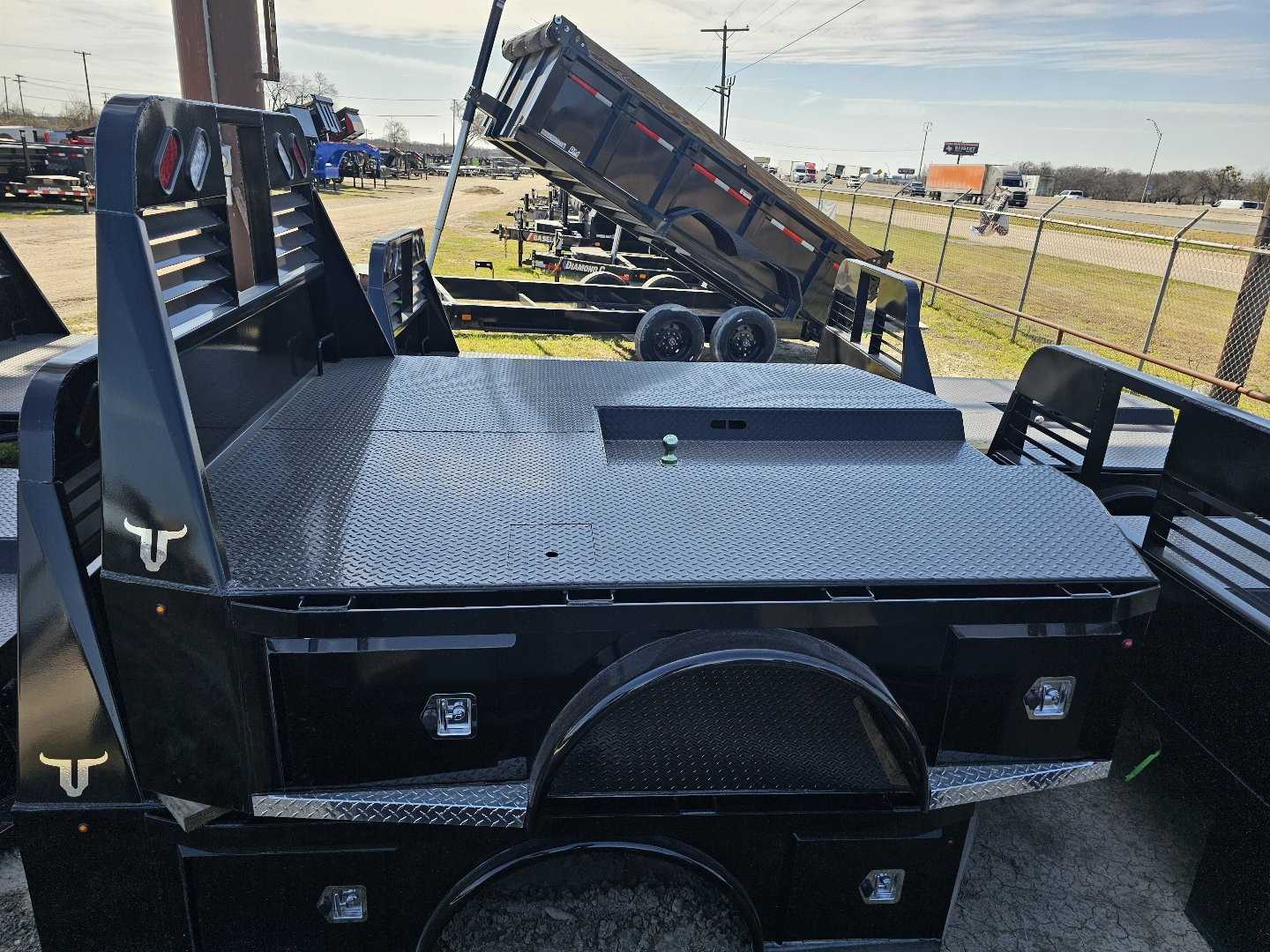 Neckover Truck Beds - Lloyd Trailer in Waco, TX