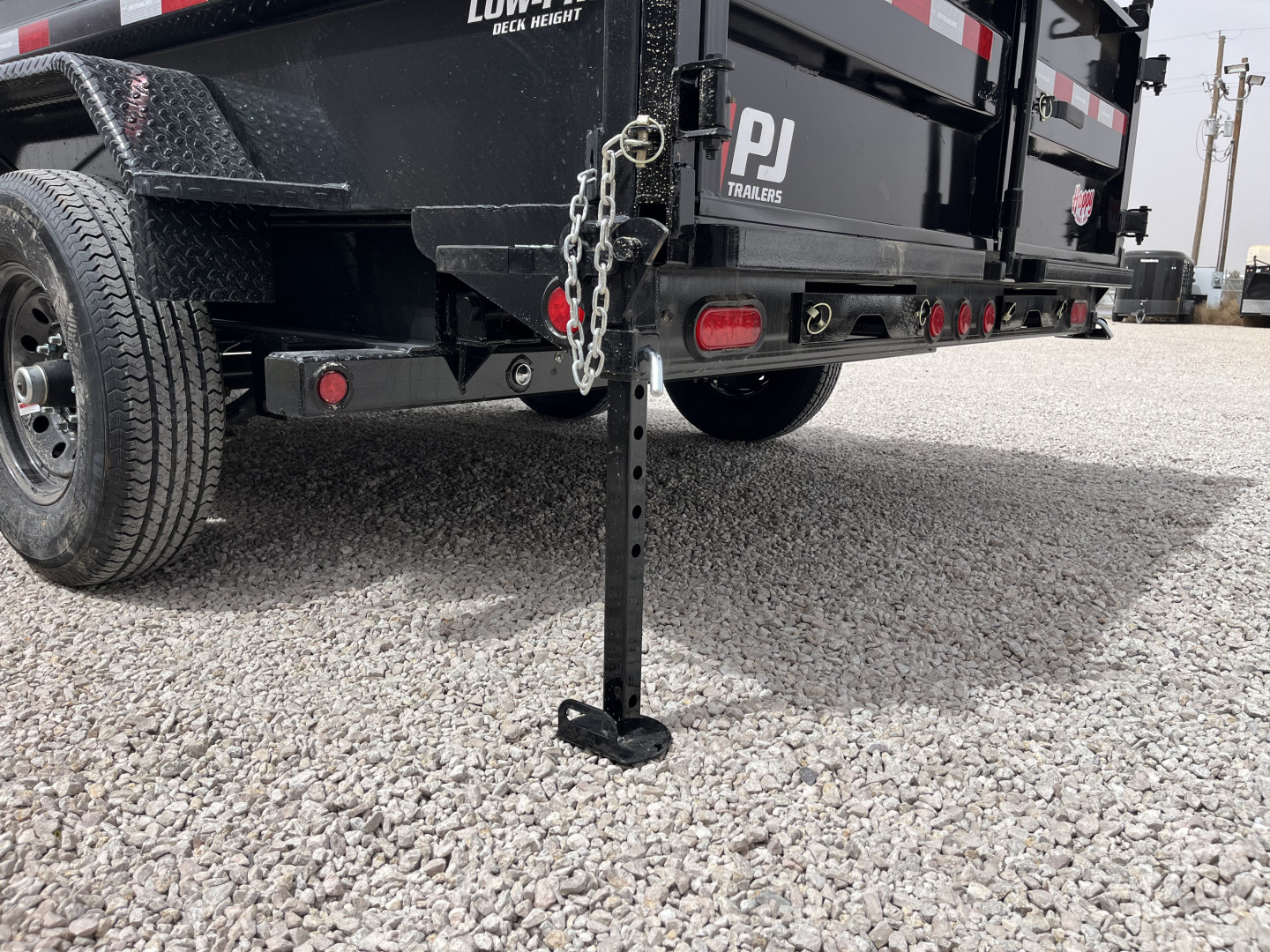 New 2025 PJ 83"x14' GN Tandem Axle Low Pro Telescopic Dump w/ 24" Sides ...