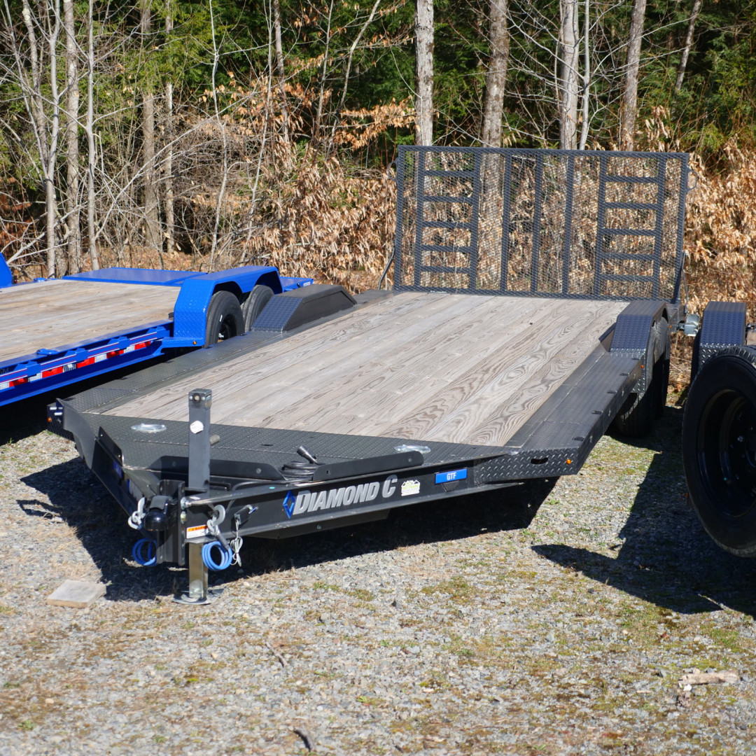 New 2025 Diamond C Trailers 83"X22' CAR HAULER GTF206 Car / Racing ...