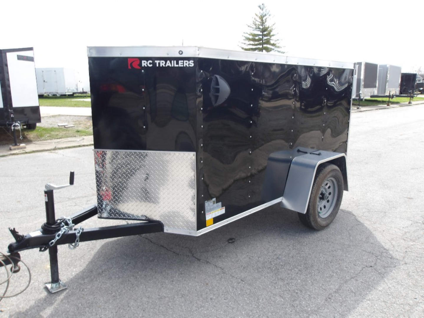 New 2024 RC Trailers 7x18 RDLX7X18TA3 Cargo / Enclosed Trailer ...