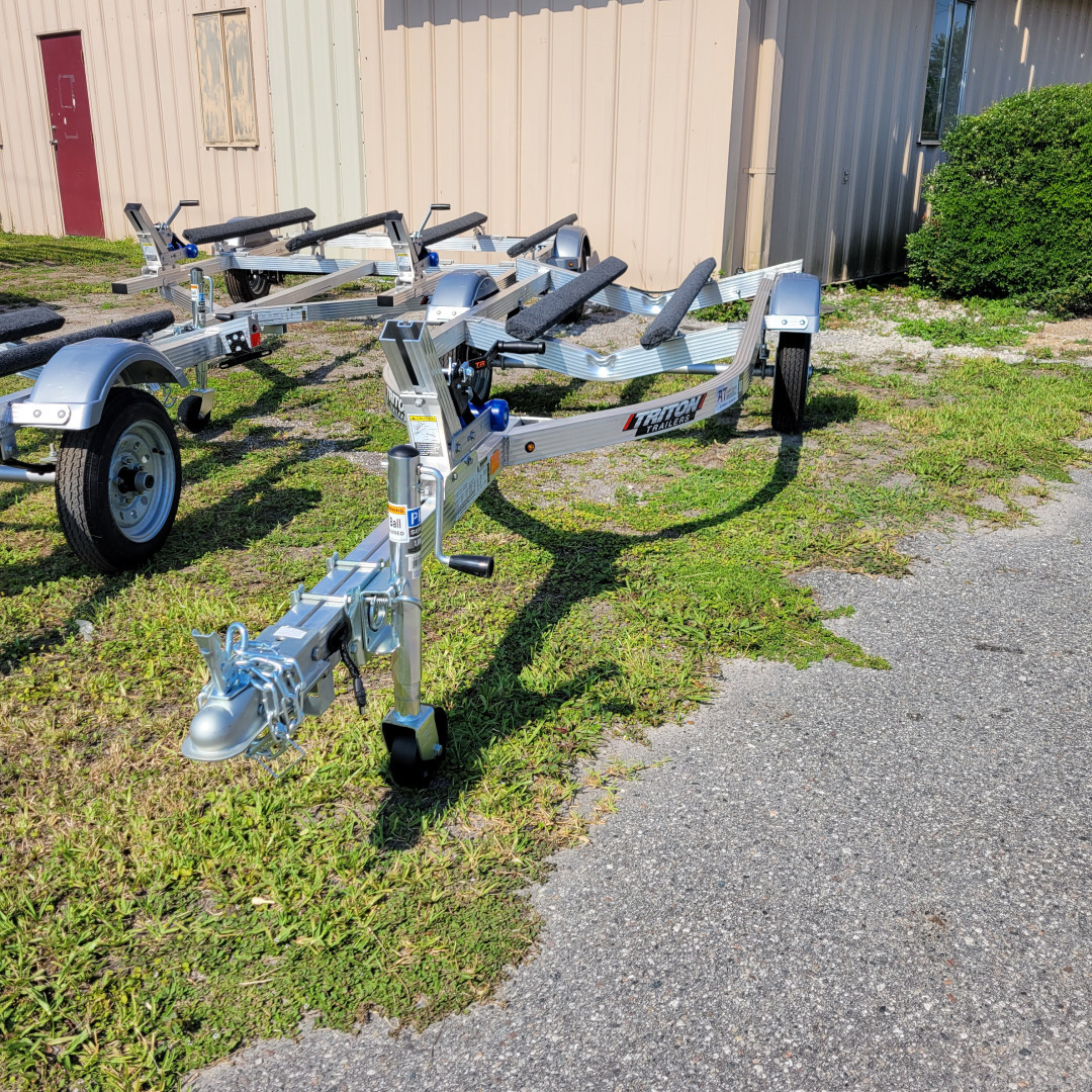 New 2025 Triton Trailers SINGLE JET SKI TRAILER Boat Trailer | Saint ...
